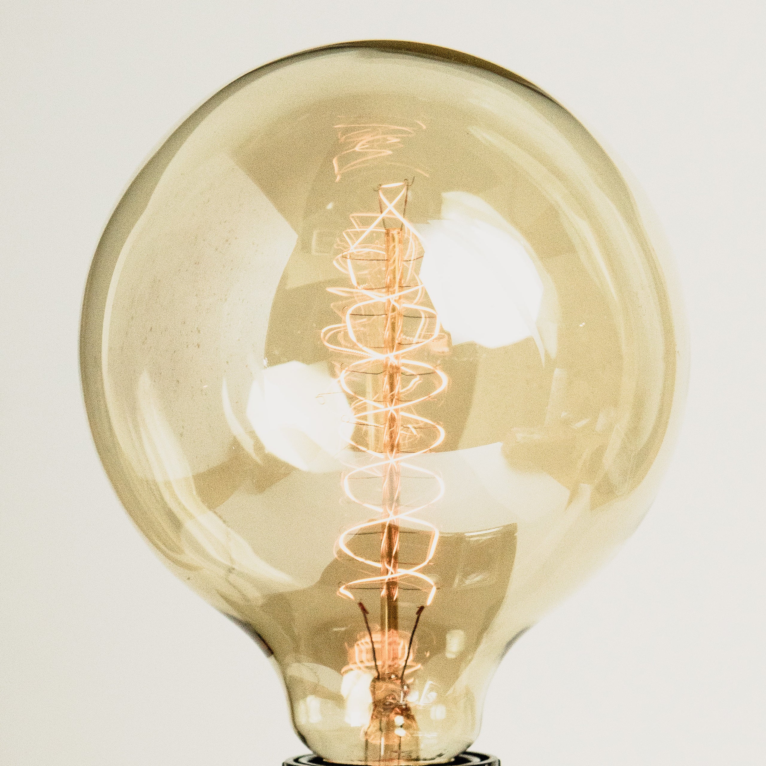 Light Bulb Large | Rosie's Workshop